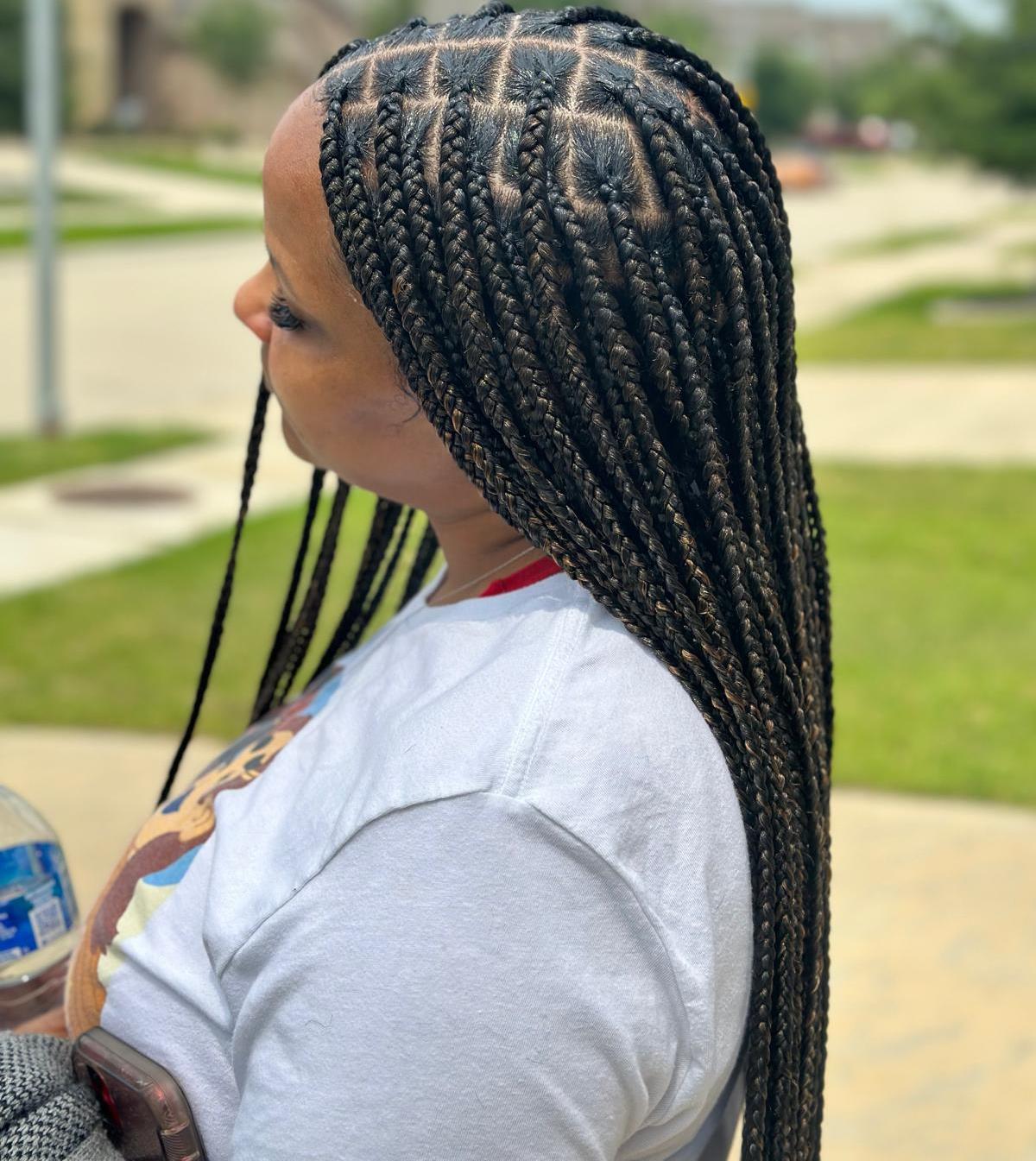 Knotless braids near me store